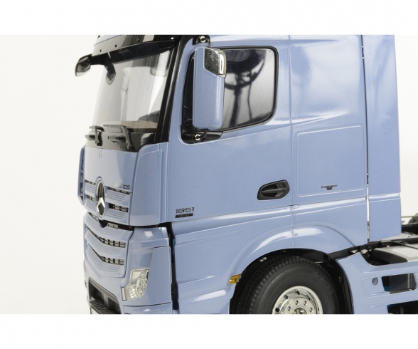1:14 RC Merc.-Benz Actros 1851 GigaSpace online kaufen | Tamiya